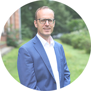 Mit Blended Learning Padel Trainer:innen ausbilden
